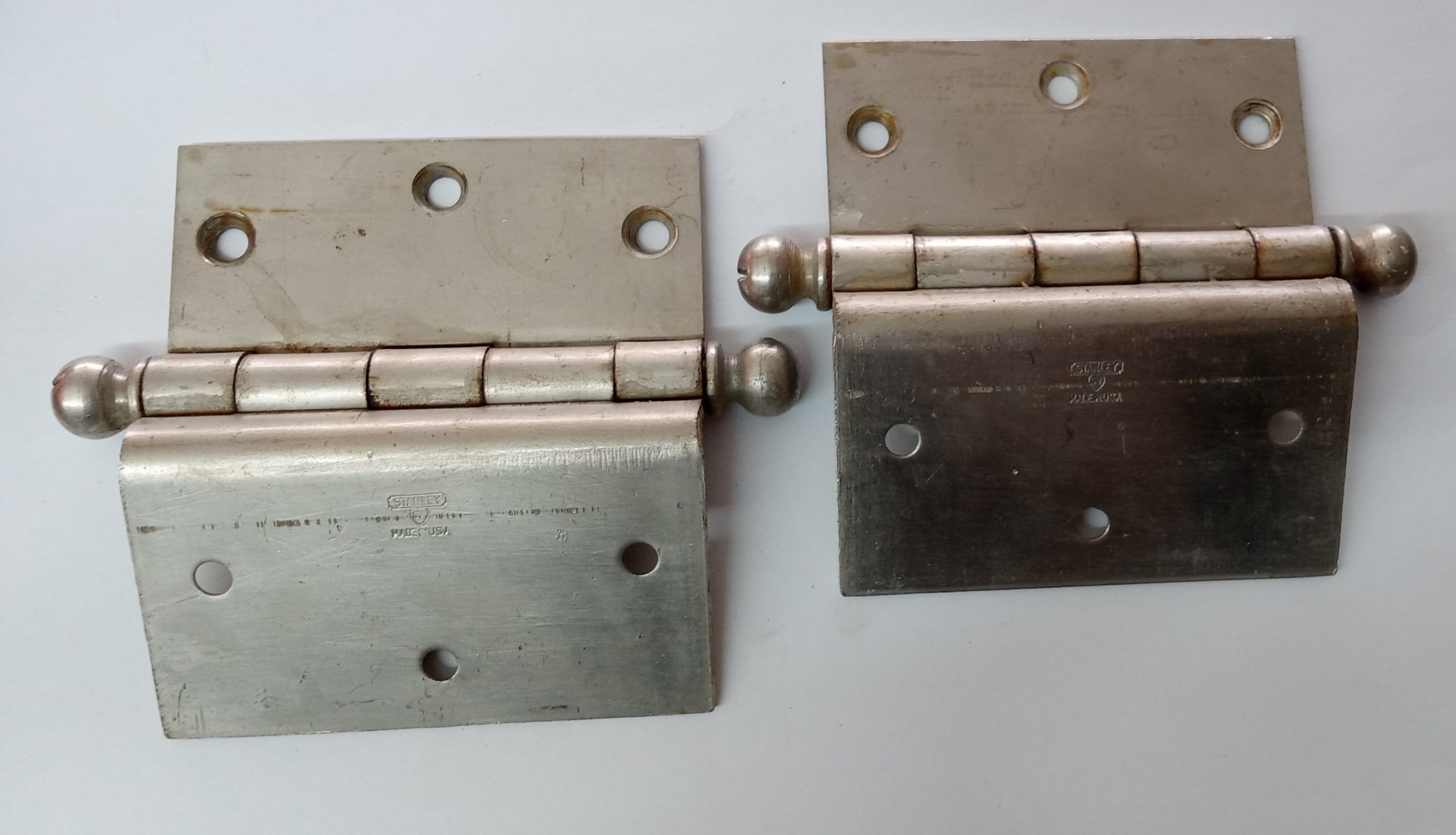 Stanley Sweetheart Offset Door Hinge Pair