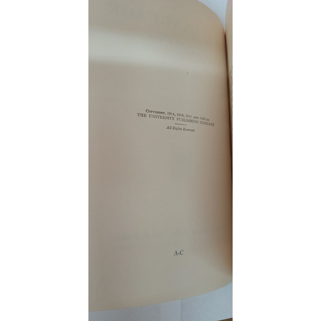 Live Language Lessons » Shop » Salvage Antiques Vintage Etc