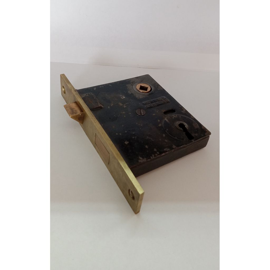 Norwalk Lock Box 8171 » Shop » Salvage Antiques Vintage Etc